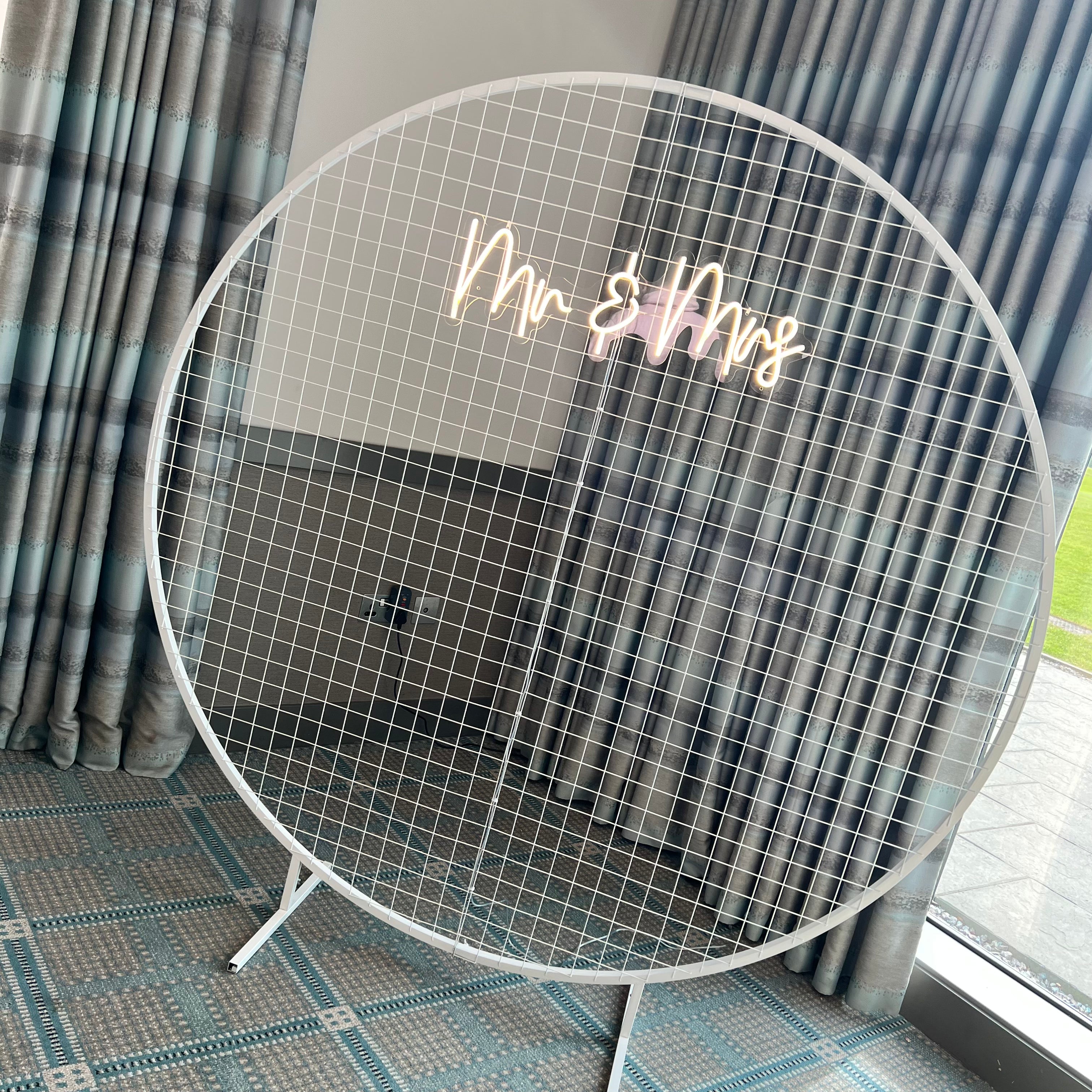 Rental - Circular Grid Wall – Thoughts and Crosses